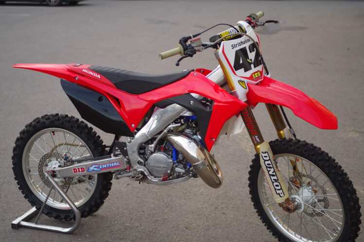 Honda CR125 Top Speed, Specs and Features - 2024 Guide - Quadro Vehicles